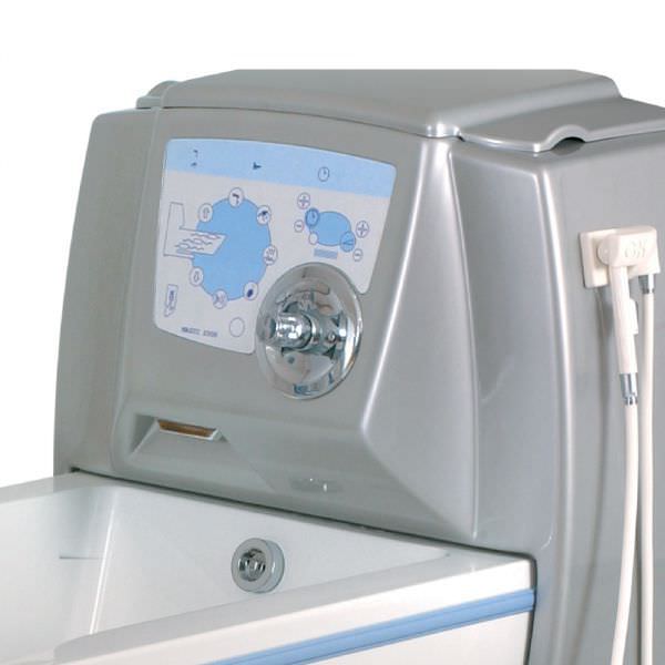 Whole body balneotherapy bathtub / height-adjustable / with ...