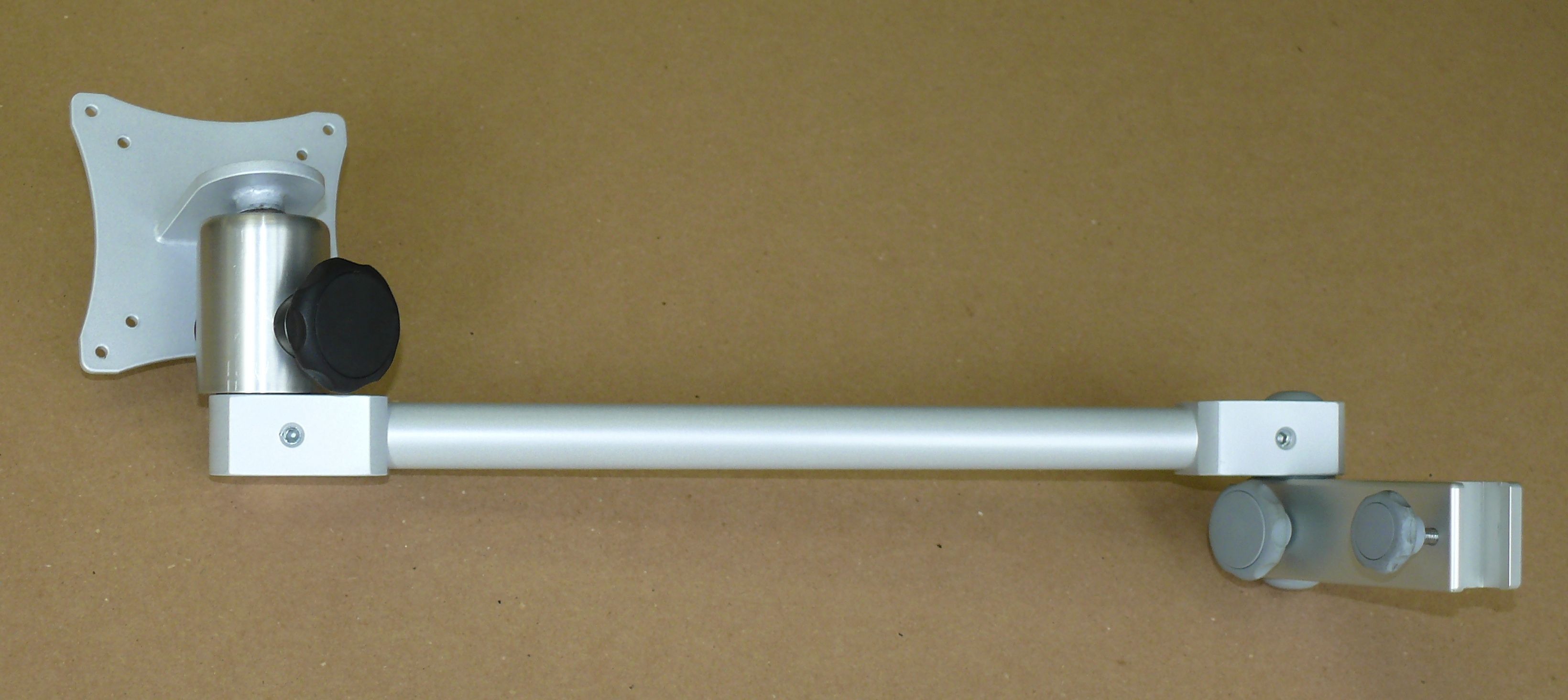 Articulated support arm - VESA - Medical Technologies LBI - for ...