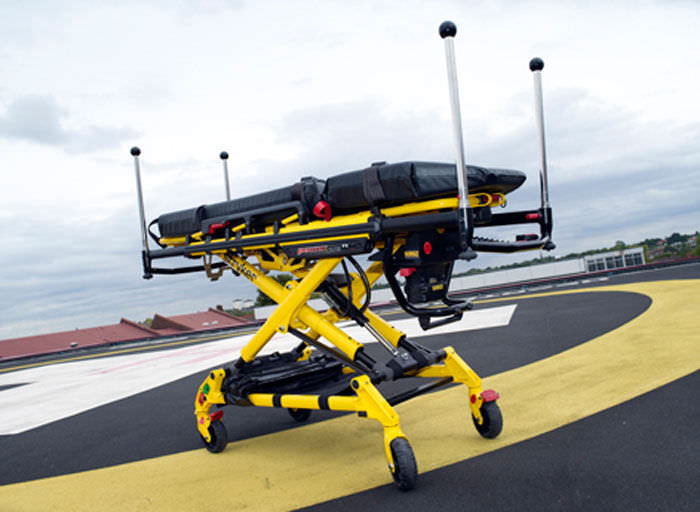 Emergency stretcher trolley / electro-hydraulic / height-adjustable ...