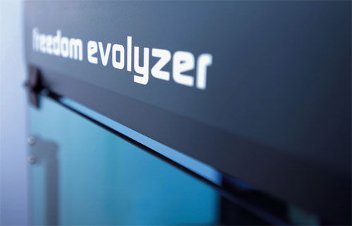 Automatic ELISA workstation / for clinical diagnostic / benchtop - Freedom EVOlyzer® - Tecan