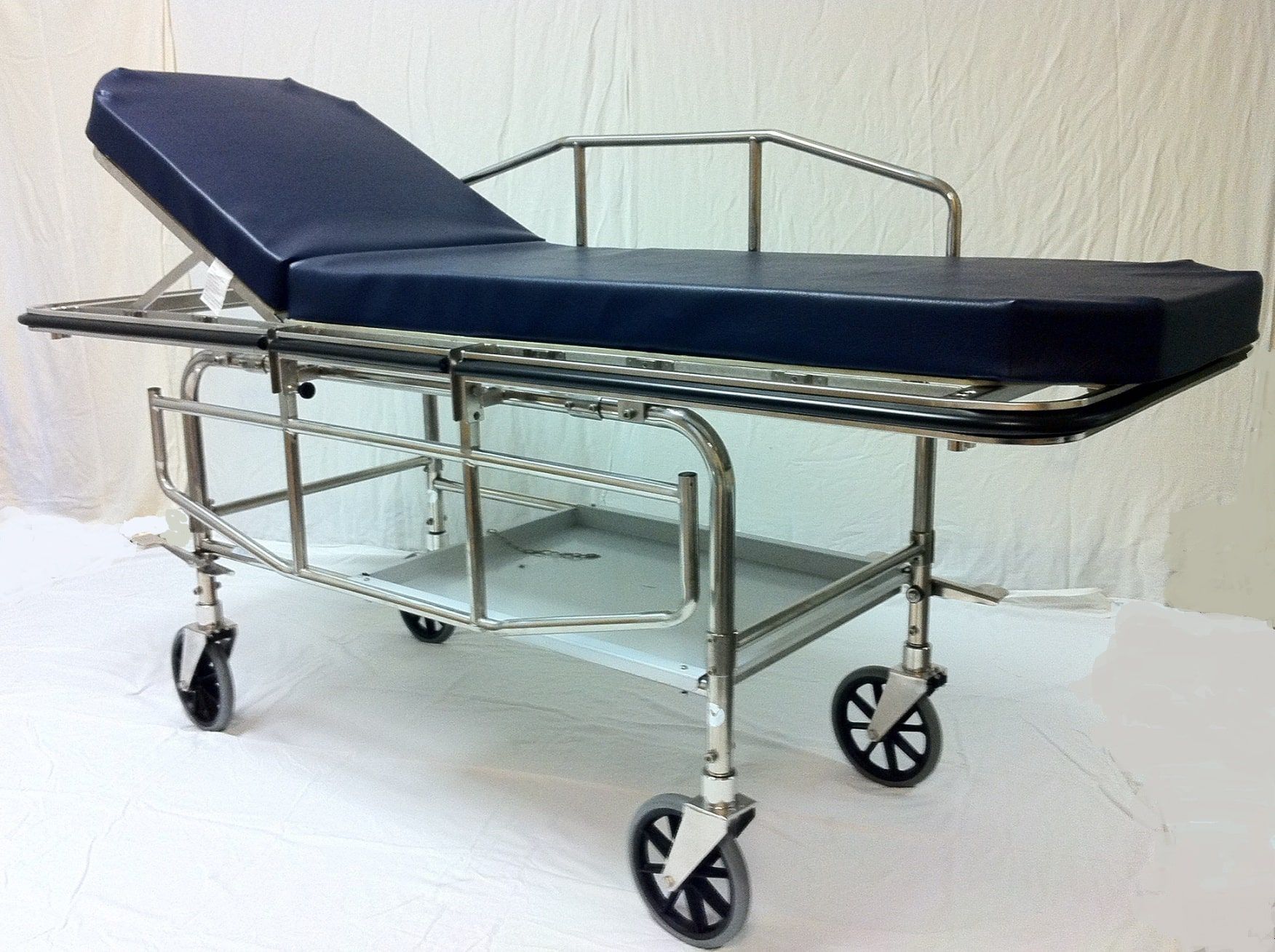 Transport gurney - MRI Safe® - AADCO Medical - adult / Fowler
