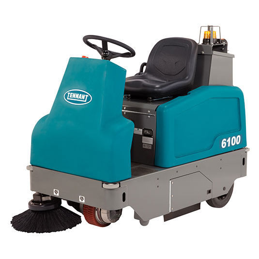 Ride-on vacuum sweeper - 6100 - Tennant