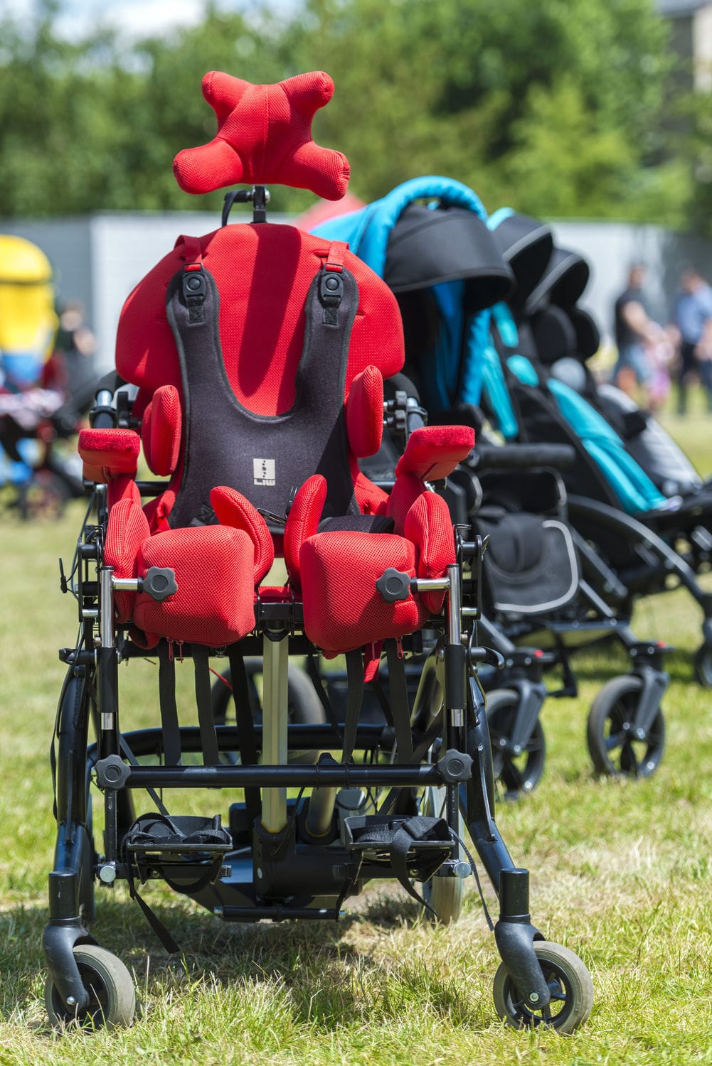 Electric stander - BAFFIN TRIO - LIW Care Technology - on casters ...