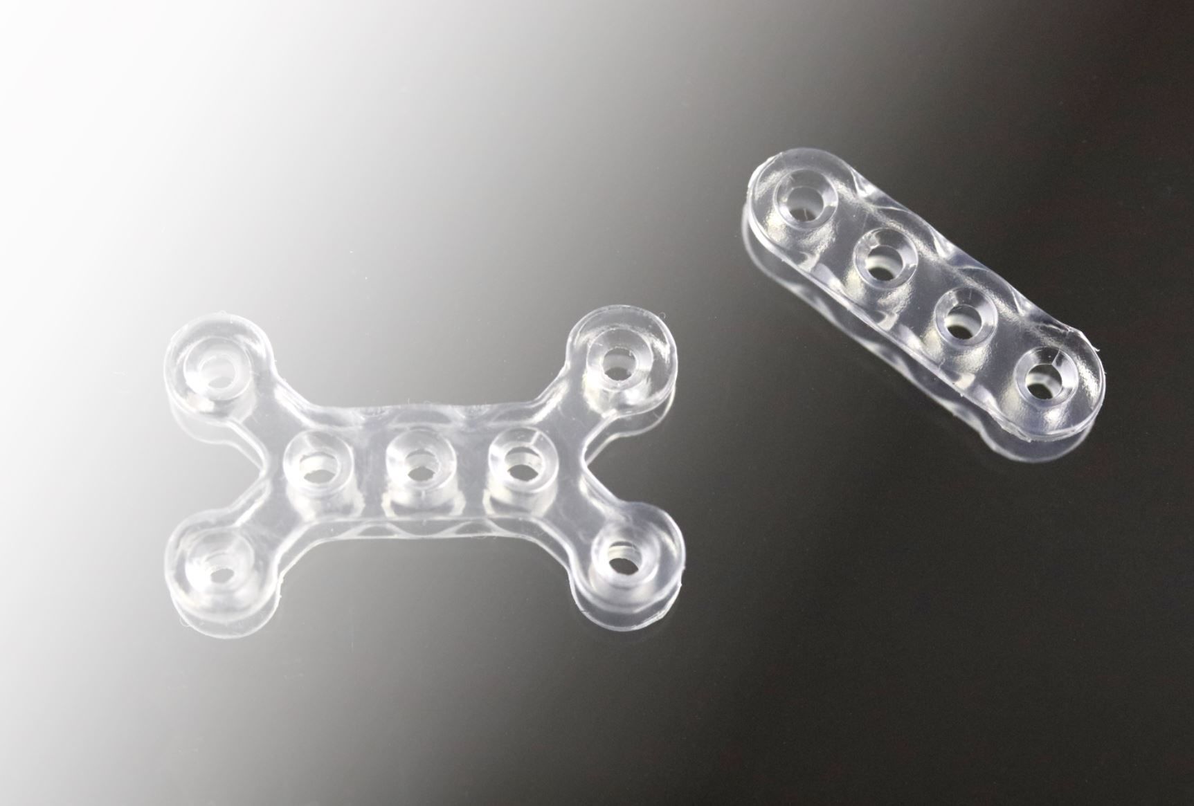 Maxillofacial reconstruction compression plate - Inion CPS™ Baby ...