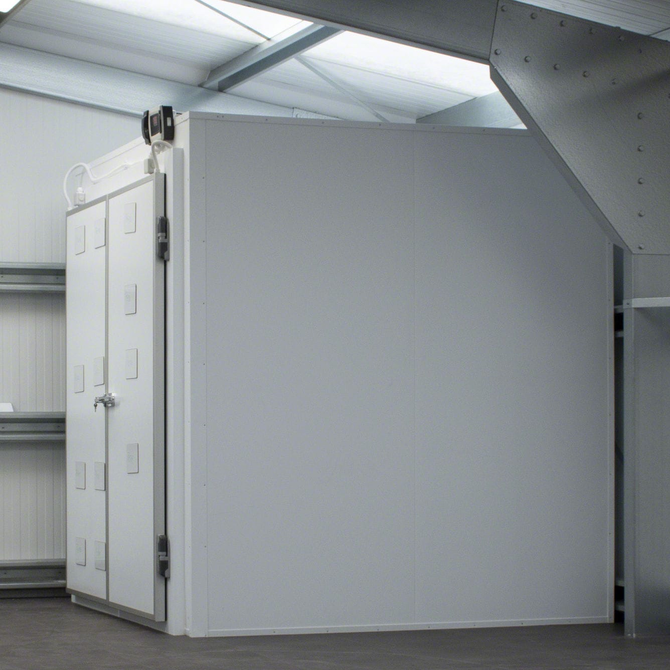 Mortuary stretcher refrigerated mortuary cabinet - Temporary/Permanent ...