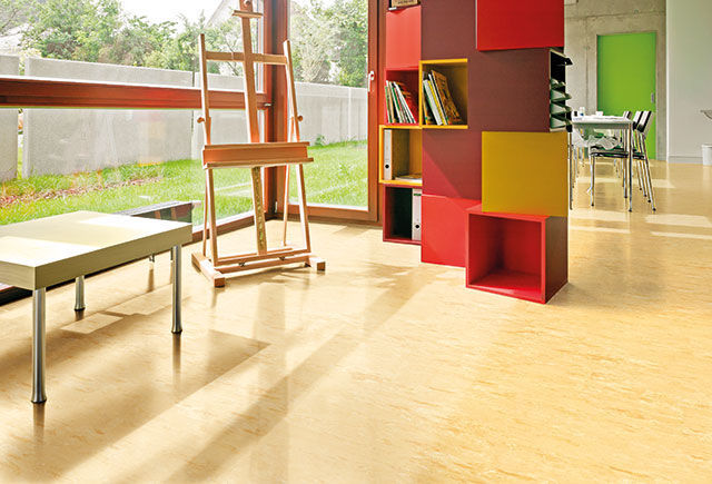 PVC flooring - XL - Polyflor - polyurethane / PU