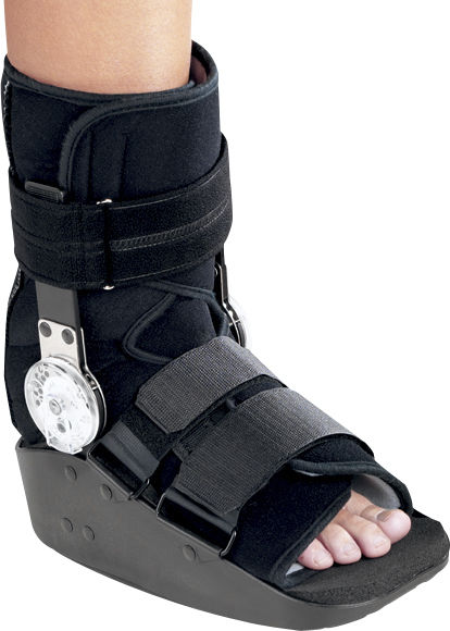 Short walker boot - MaxTrax® ROM - DonJoy - articulated