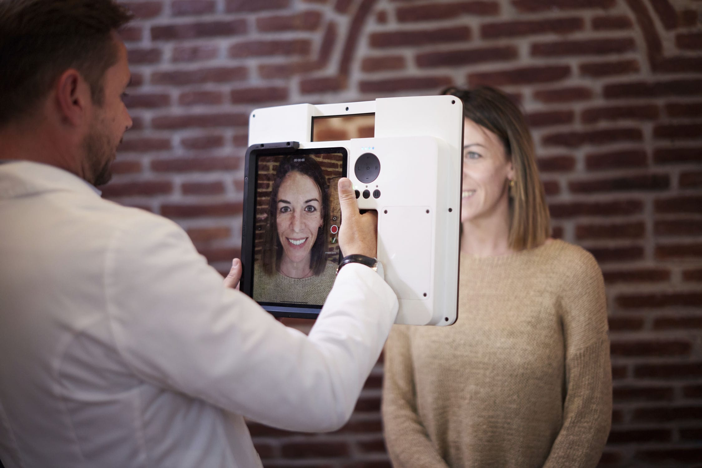 Whole-body skin photography system - meesma - FotoFinder Systems