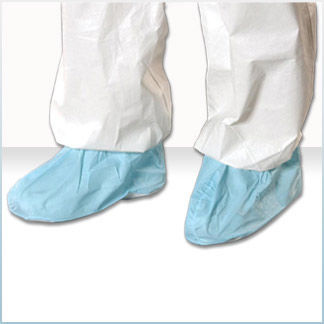 Laboratory medical shoe cover - Critical Cover® UltraGrip™ - ALPHA PROTECH