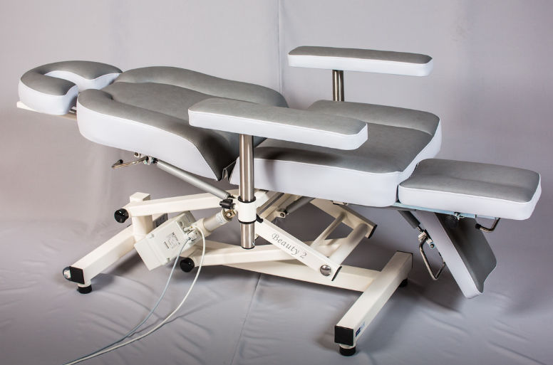 Beauty care examination table - 30802 - Fysiotech - pneumatic / 3-section
