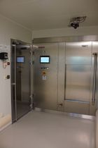 Operating room door - All medical device manufacturers