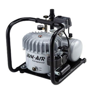 Dental compressor - 6-25 - JUN-AIR International A/S - lubricated