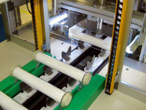 Automatic assembly machine - TECNOIDEAL SRL. - for dialysis filters