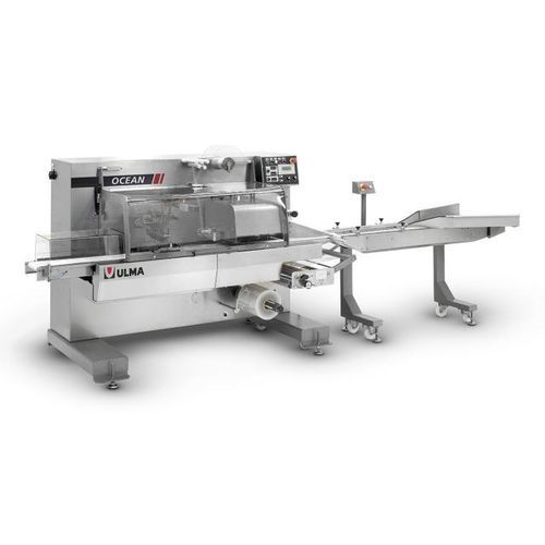 Horizontal packaging machine - OCEAN - ULMA Packaging S. Coop. - film ...