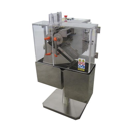 Semi-automatic deblistering machine - F 140 - O.M.A.R. S.r.l ...