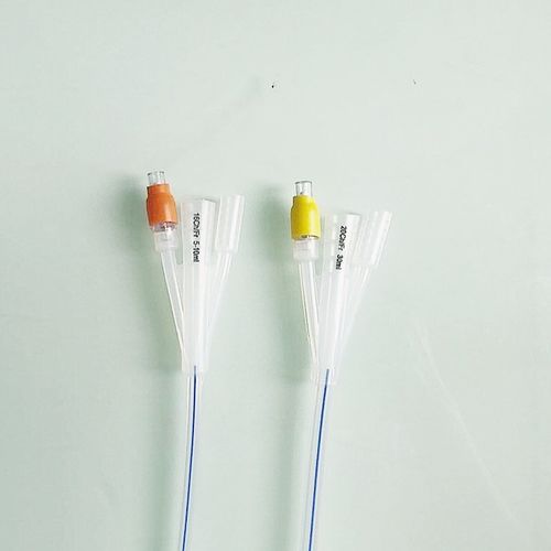 Triple Lumen Urinary Catheter