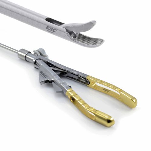 Laparoscopic needle holder - ESC Medicams - endoscopic / type