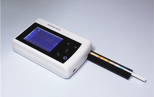 Urine test strip reader - AMP USR mini - AMEDA Labordiagnostik