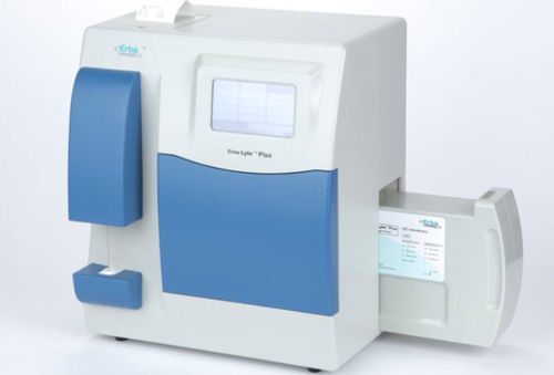 Automated electrolyte analyzer - LYTE - ERBA Diagnostics Mannheim - pH / K+ / Cl-