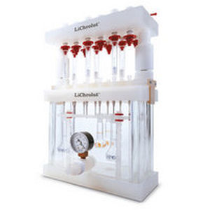 Automatic laboratory extractor - LiChrolut® - Merck - solid-phase