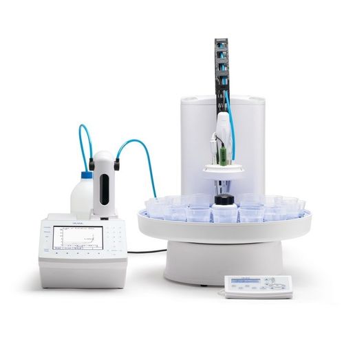 Titrator autosampler - HI922 - HANNA Instruments - control / benchtop