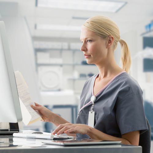 Patient data management system - Epic EHR - OMNICELL - medical