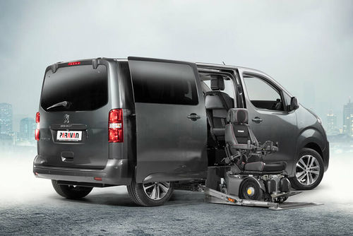 Minivan wheelchair accessible vehicle - Peugeot Traveller - PARAVAN ...