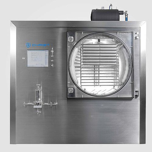 Freeze dryer for the pharmaceutical industry - Martin Christ ...