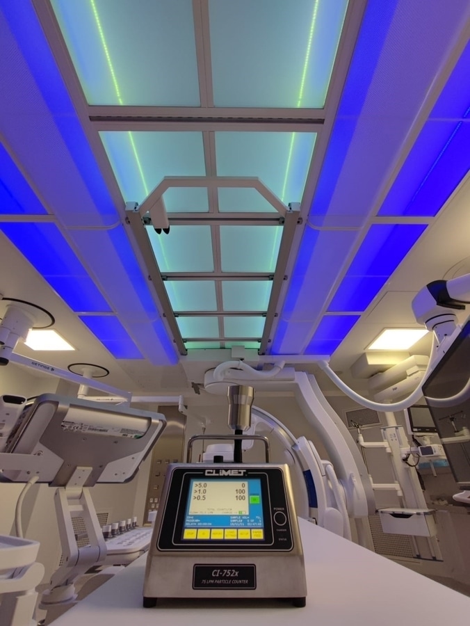 Hybrid Laminar Air Flow ceiling - 91240 Saint-Michel-sur-Orge, France ...