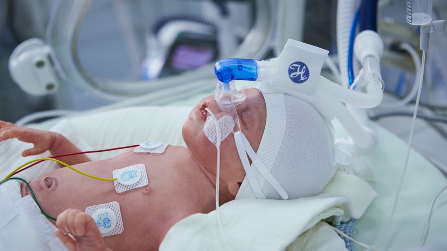 Comprehensive care for newborns in just one device - Via Crusch 8, 7402 ...