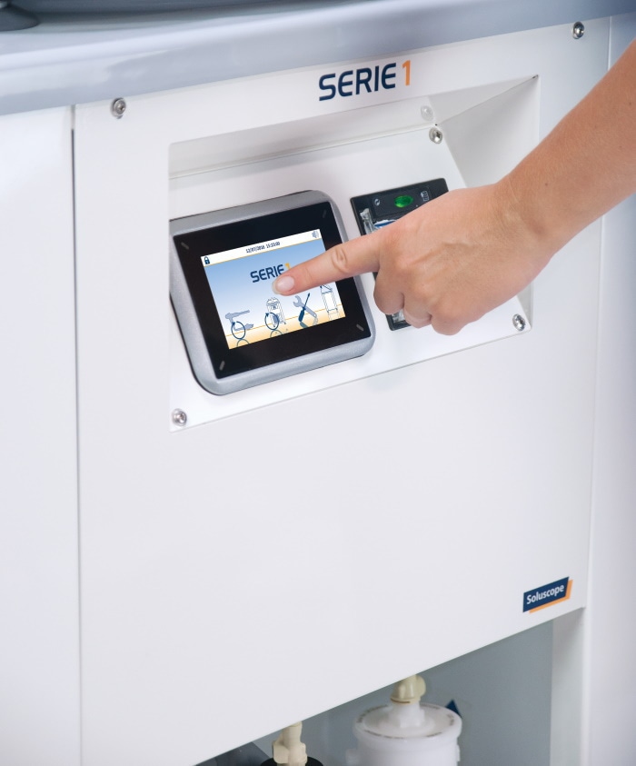 Serie 1 endoscope reprocessor new version - 13400 Aubagne, France ...