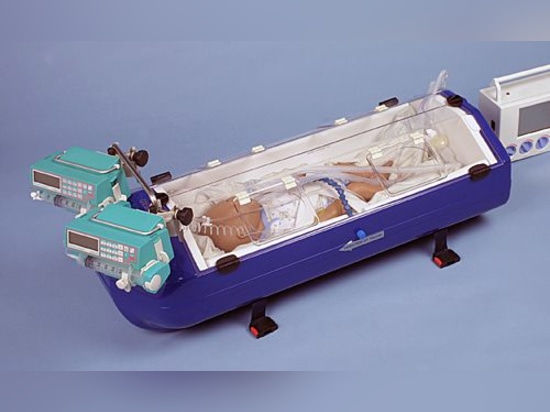 Baby Pod II : Newborn infants transport system by Advanced Healthcare ...