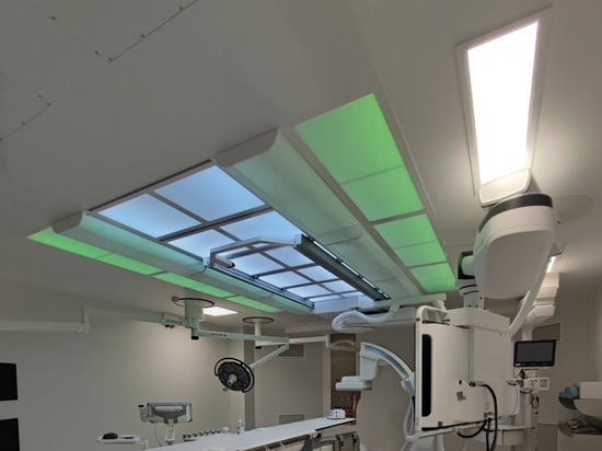 Hybrid Laminar Air Flow ceiling - 91240 Saint-Michel-sur-Orge, France ...