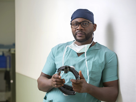 New LEONARDO® Duster laser for lithotripsy, prostatic hyperplasia and ...