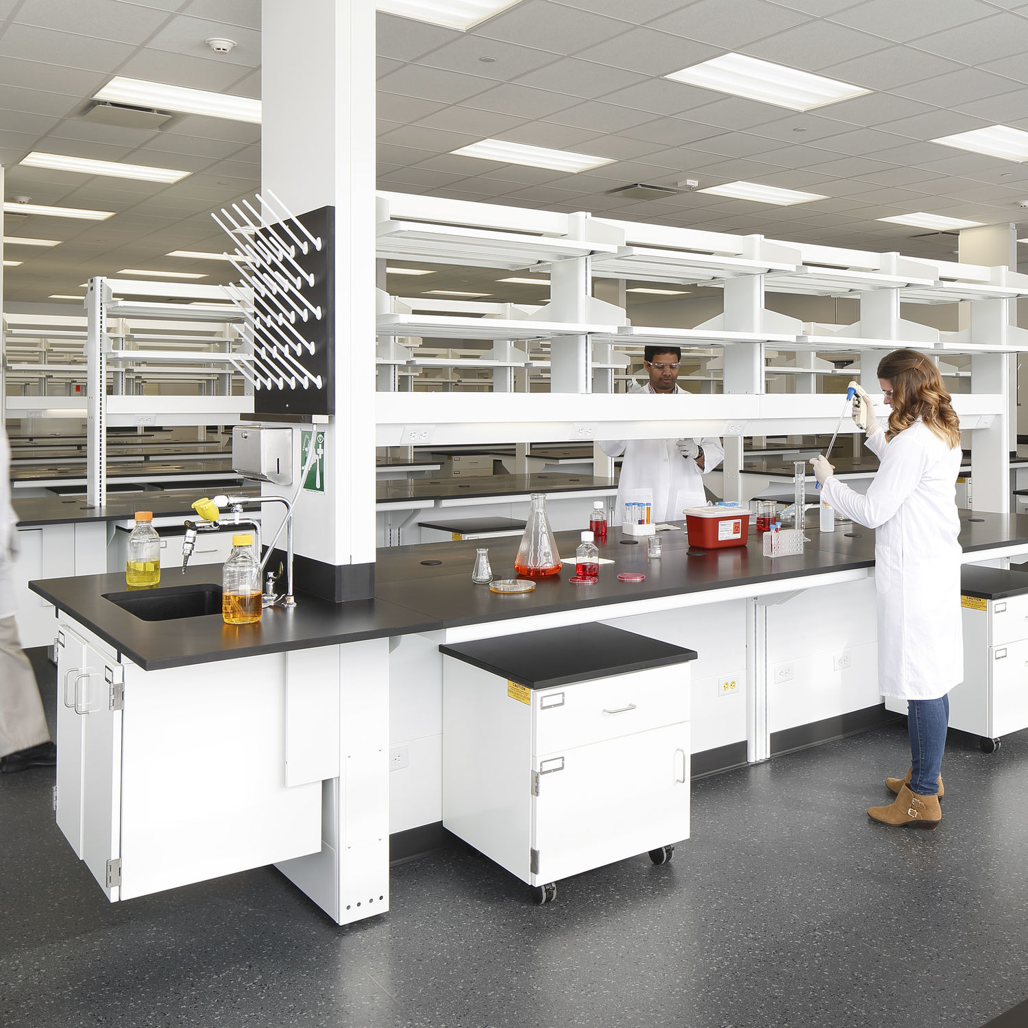 実験台用家具 - SIGMA FUSION™ - Mott Manufacturing - 実験用 / 引き出し付き / 扉付き