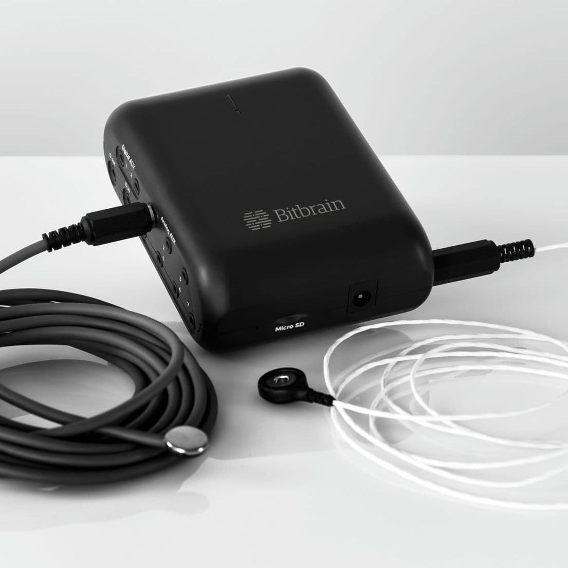 研究用生体信号収集システム - Versatile Bio - Bitbrain Technologies - 研究所用 / マルチチャンネル ...