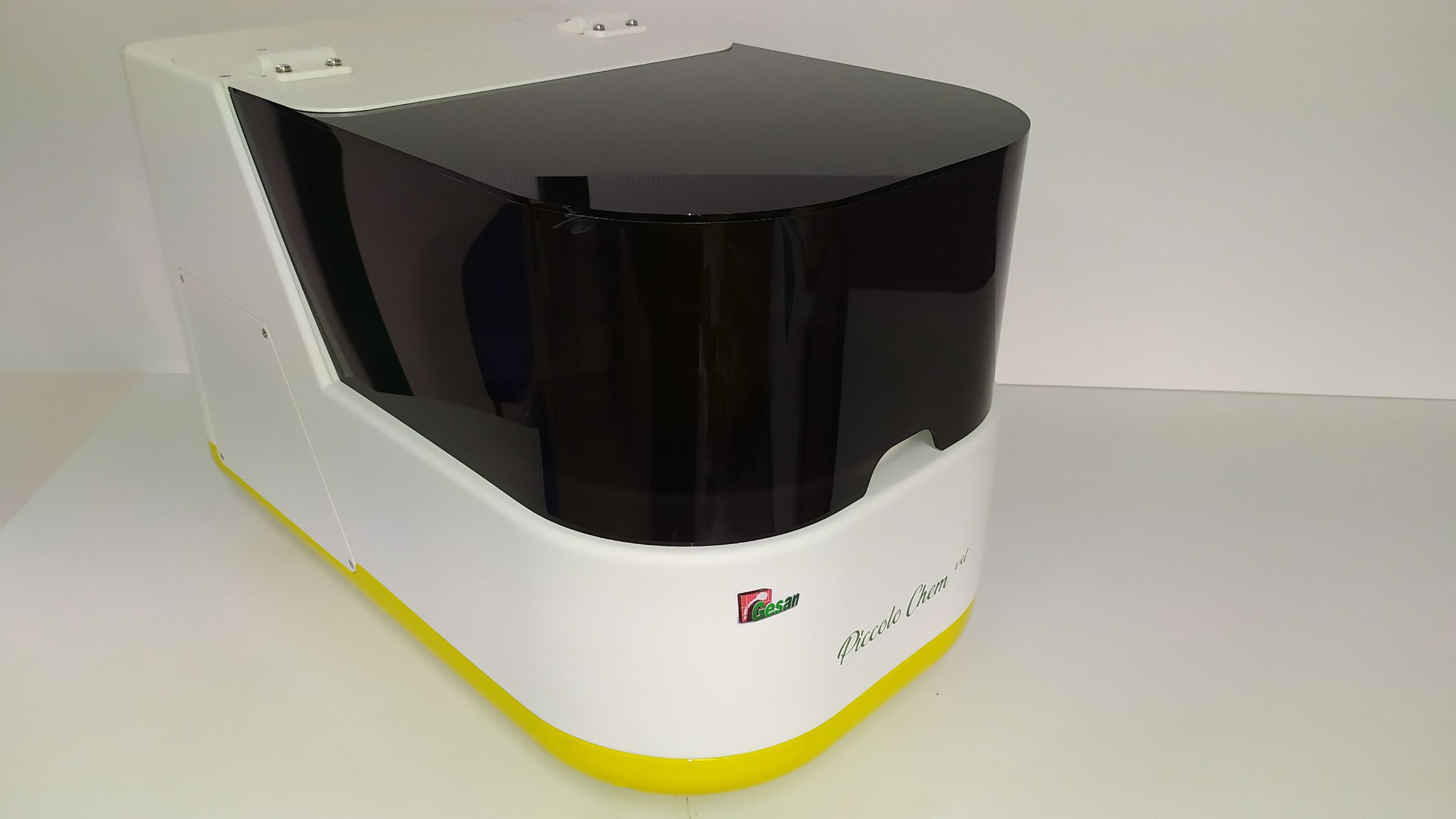 Analisador automático de química clínica - Piccolo Chem - Gesan ...