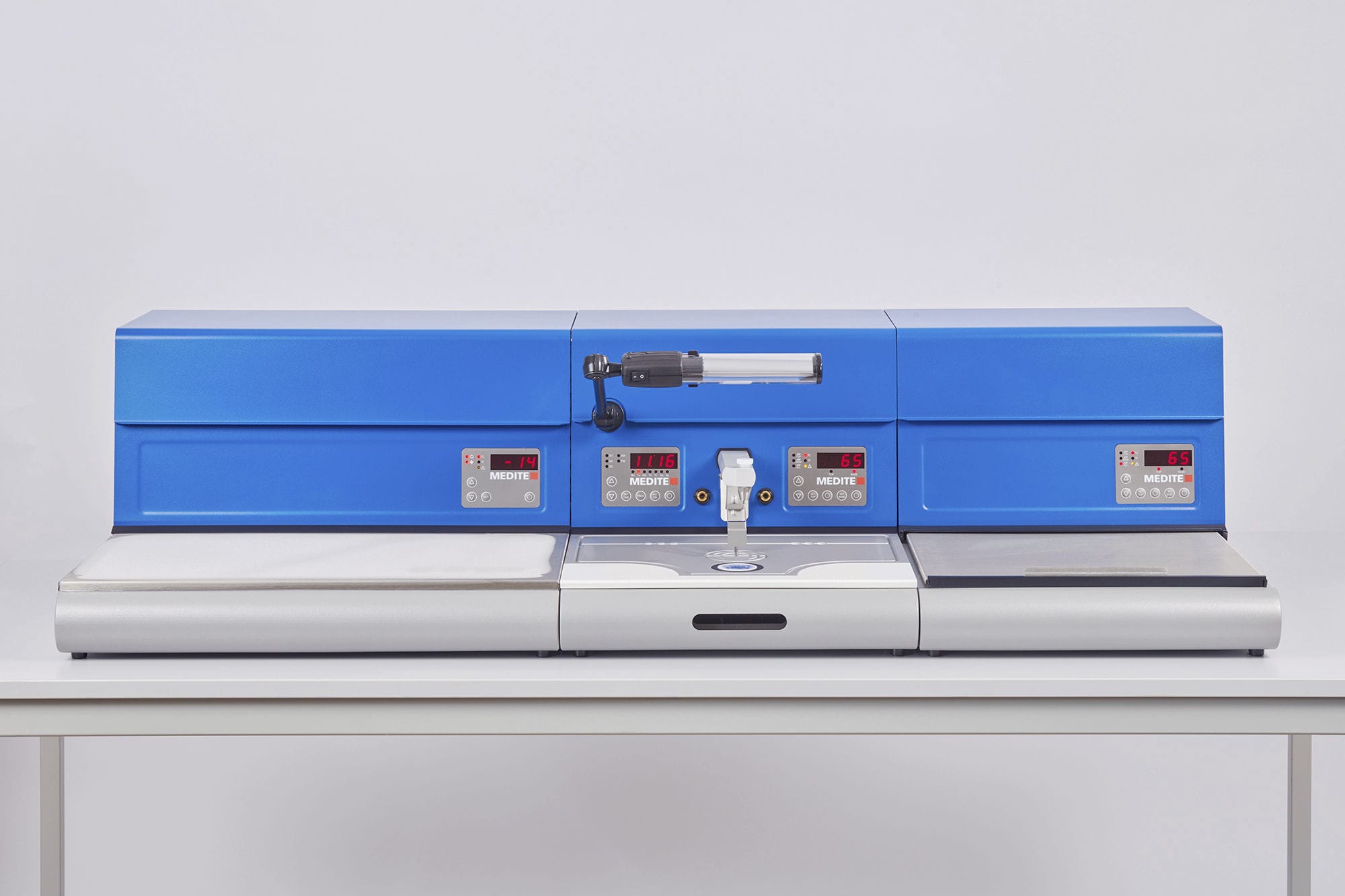 Sistema automático de preparação de amostras - TES 99 series - MEDITE ...