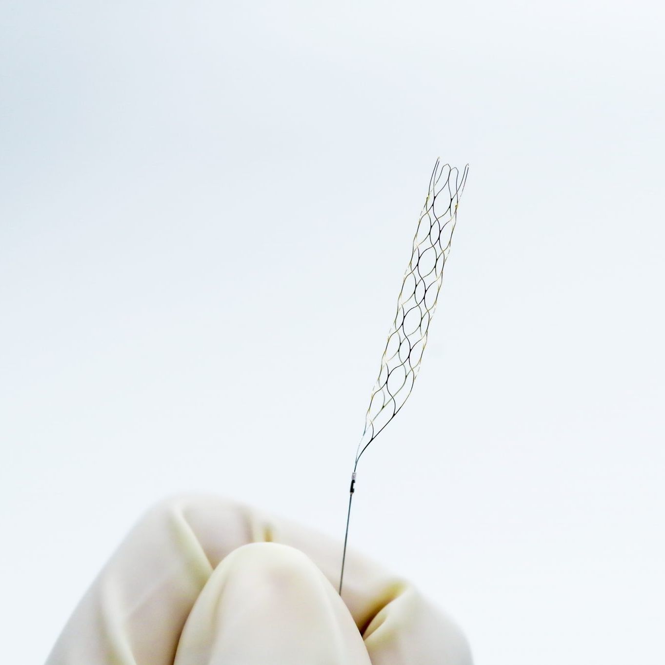 Stent intracraniano - pRELAX - Phenox - metálico